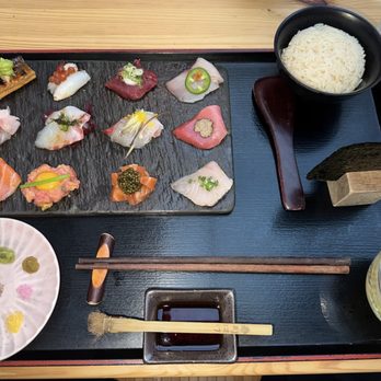 UME WILLIAMSBURG - Updated October 2025 - 2238 Photos & 674 Reviews ...