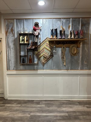 RUSTY PIG BBQ - Updated December 2025 - 38 Photos & 94 Reviews - 360 S ...