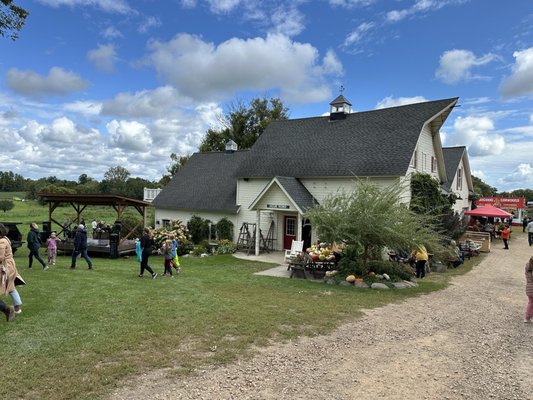 LUCELINE ORCHARD - Updated December 2025 - 131 Photos & 45 Reviews ...