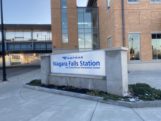 42 Photos - 825 Depot Ave W, Niagara Falls, New York - Train Stations ...