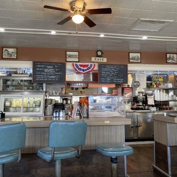 THE SAUGUS CAFE - Updated December 2025 - 489 Photos & 563 Reviews ...