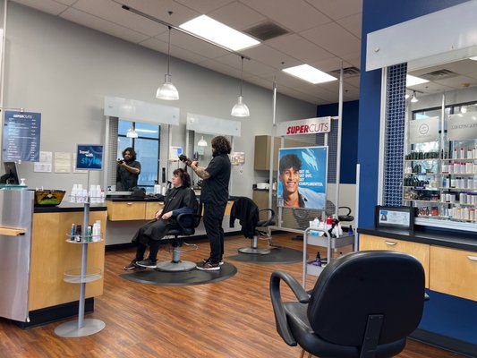SUPERCUTS - Updated January 2026 - 17 Photos & 43 Reviews - 10170 W ...