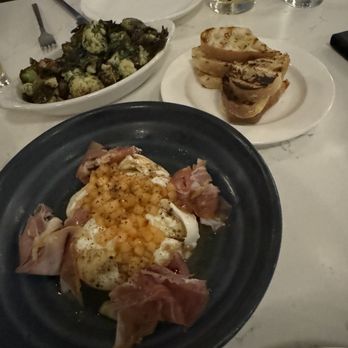 NOLO’S KITCHEN & BAR - Updated December 2024 - 686 Photos & 364 Reviews ...