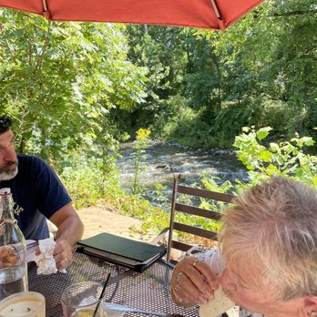 TINKERS CREEK ROAD TAVERN - Updated June 2025 - 176 Photos & 209 Reviews - 14000 Tinkers Creek ...