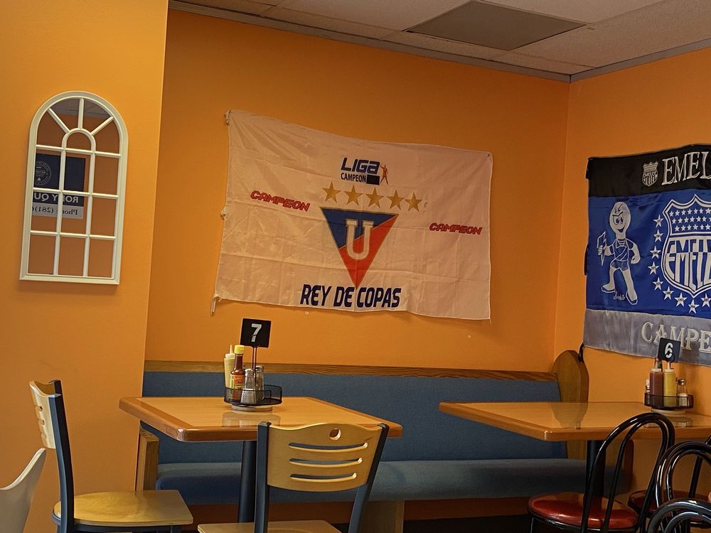 LA CAFETERIA EDUATORIANA - Updated July 2025 - 18 Photos - 6666 Harwin ...