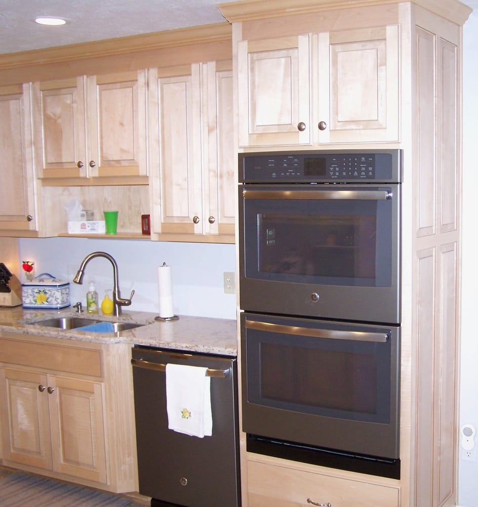 DIXON ELECTRIC CO - Updated May 2026 - 13 Photos - 8 Moore Rd, Poquoson ...