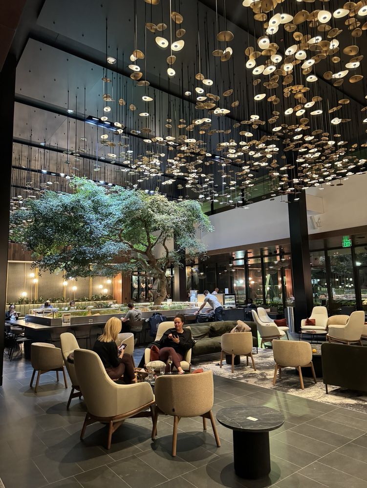 AMERICAN EXPRESS CENTURION LOUNGE - Updated May 2024 - 95 Photos & 19 ...