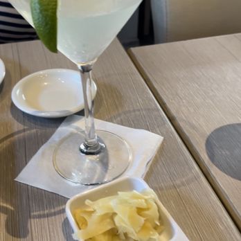 CHEF SOON CONTEMPORARY SUSHI - Updated November 2024 - 966 Photos & 671 ...