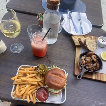 CRAFT BAYSIDE - Updated July 2025 - 236 Photos & 143 Reviews - 900 ...