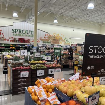 SPROUTS FARMERS MARKET - Updated April 2025 - 53 Photos & 37 Reviews ...
