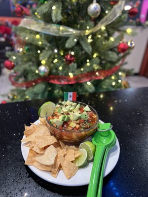 BLUE HABANERO - Updated October 2025 - 56 Photos - 547 Kennedy St ...