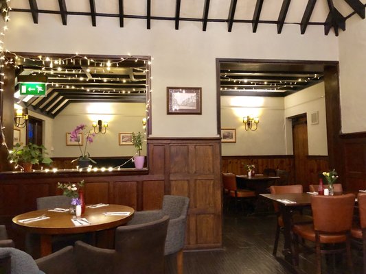 THE QUEENS HEAD - Updated June 2024 - 21 Photos & 15 Reviews - 123 High ...