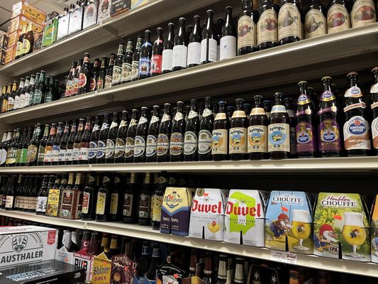 EURO MARKET - Updated December 2025 - 146 Photos & 158 Reviews - 3042 ...