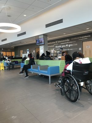 HOLYOKE MEDICAL CENTER - Updated December 2025 - 45 Reviews - 575 Beech ...