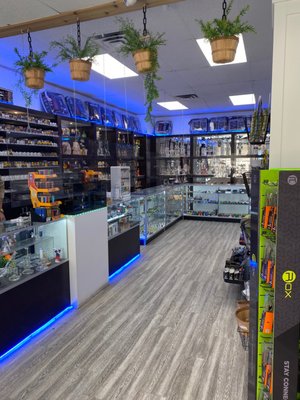 HUFF N PUFF SMOKE & CIGAR - Updated April 2024 - 2101 B Centre Street N ...