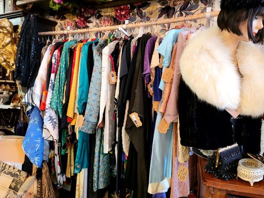 MADAM D’S VINTAGE JEWELRY AND CLOTHING - 32 Photos - 1405 16th St ...