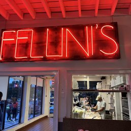 FELLINI’S PIZZA - Updated July 2025 - 277 Photos & 457 Reviews - 1991 ...