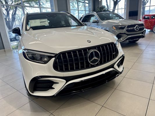 MERCEDES BENZ OF AUSTIN - Updated October 2025 - 146 Photos & 353 ...