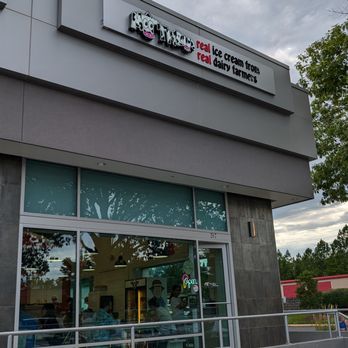 MOO THRU - HERNDON - Updated December 2025 - 70 Photos & 43 Reviews ...