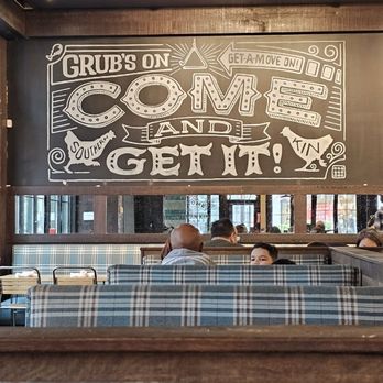 SOUTHERN KIN COOKHOUSE - 1551 Photos & 1318 Reviews - 500 Assembly Row ...