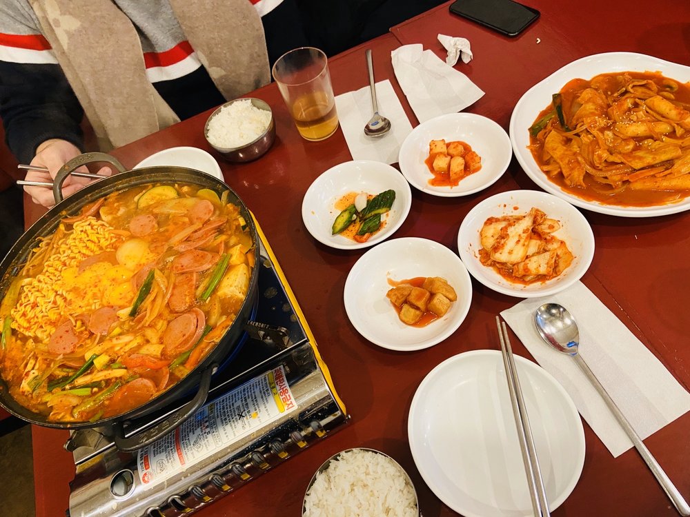 THE FAMOUS OWL OF MINERVA - 62 Photos & 82 Reviews - 2 King Street N ...