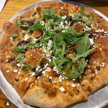 PINTHOUSE PIZZA - Updated July 2024 - 1040 Photos & 1336 Reviews - 4729 ...
