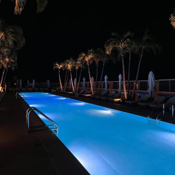 WATR AT THE 1 ROOFTOP - Updated August 2024 - 924 Photos & 521 Reviews ...