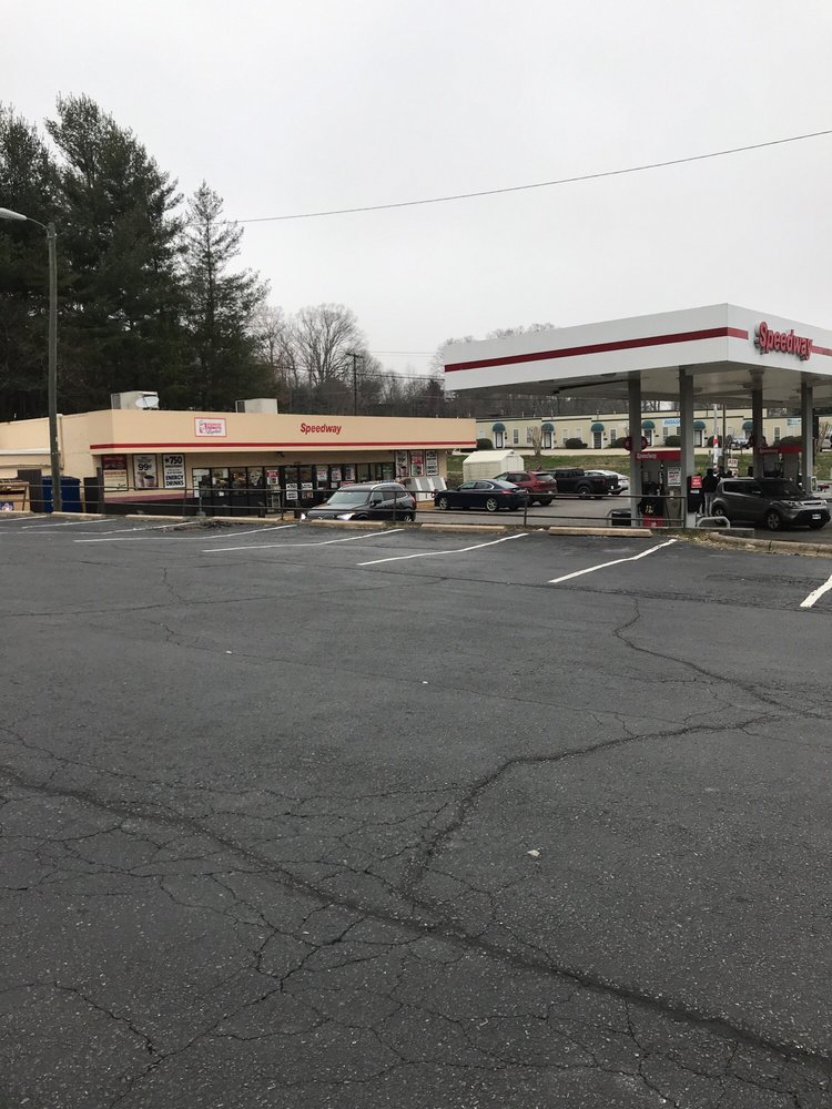 Speedway - 2019 All You Need to Know BEFORE You Go (with Photos) Gas ...