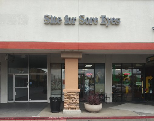 SITE FOR SORE EYES - ROSEVILLE - Updated October 2025 - 23 Photos & 67 ...