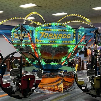 KNUCKLEHEADS TRAMPOLINE PARK, RIDES AND BOWLING - Updated August 2025 ...