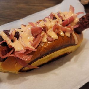 DYCKMAN DOGS - 79 Photos & 31 Reviews - 105A Dyckman St, New York, New ...