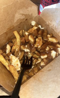 THE BIG CHEESE POUTINERIE - Updated December 2025 - 101 Photos & 133 ...