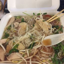 PHO 21 - Updated December 2025 - 146 Photos & 240 Reviews - 2443 Bay ...