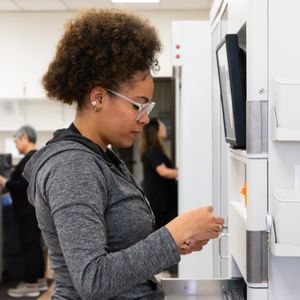 GREENBAY SPECIALTY PHARMACY - Updated September 2025 - 18 Reviews ...