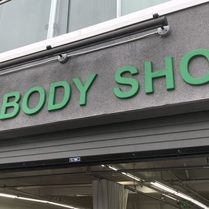 GOLDEN AUTO BODY & PAINT - Updated November 2025 - 145 Photos & 666 ...