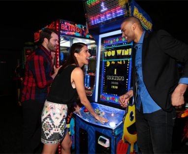 BOWLERO OXNARD - Updated December 2025 - 163 Photos & 194 Reviews - 601 ...