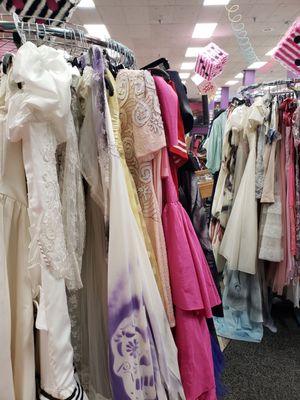 UNCLE JUNKEE - Updated January 2025 - 29 Photos & 12 Reviews - 101 N ...