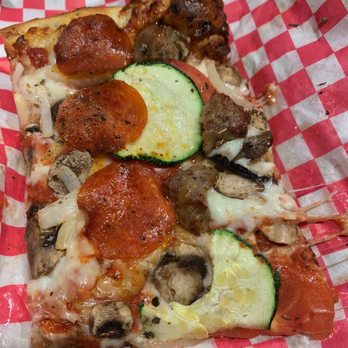 GOLDEN BOY PIZZA - Updated January 2025 - 4658 Photos & 4595 Reviews ...