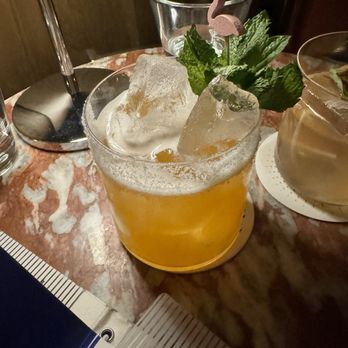 SILVER LYAN - Updated November 2024 - 436 Photos & 161 Reviews - 900 F ...