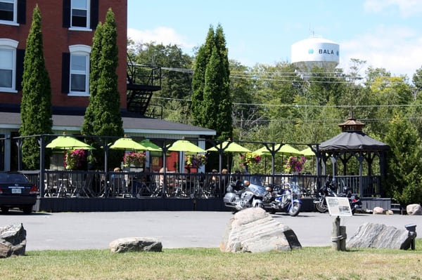 BALA BAY INN - Updated January 2026 - 12 Reviews - 169 - 3063 Muskoka ...