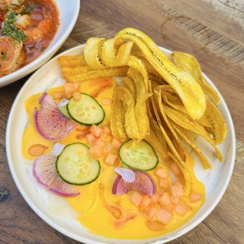 LENOX - Updated March 2025 - 139 Photos & 41 Reviews - 2510 1st Ave ...