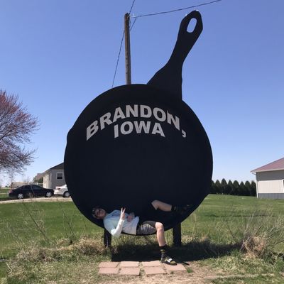 IOWA’S LARGEST FRYING PAN - Updated July 2025 - 14 Photos - Brandon ...