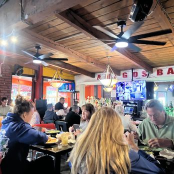 LOS AMIGOS BAR & GRILL - Updated December 2024 - 892 Photos & 1179 ...