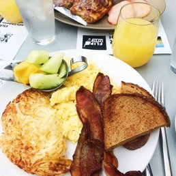 UNION ROOFTOP - 529 Photos & 565 Reviews - 731 Hennepin Ave ...