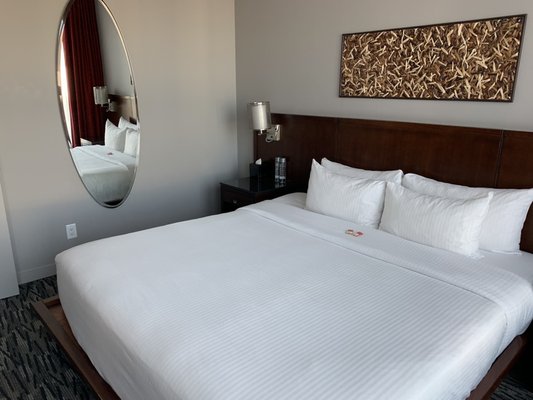 MATRIX HOTEL - 140 Photos & 57 Reviews - 10640 100 Avenue, Edmonton ...