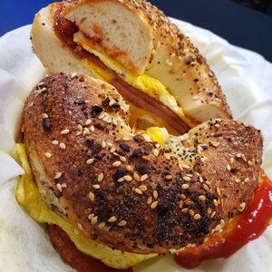 BAGELS IN THE BORO DELI & GRILL - 30 Photos & 40 Reviews - Bagels - 176 ...