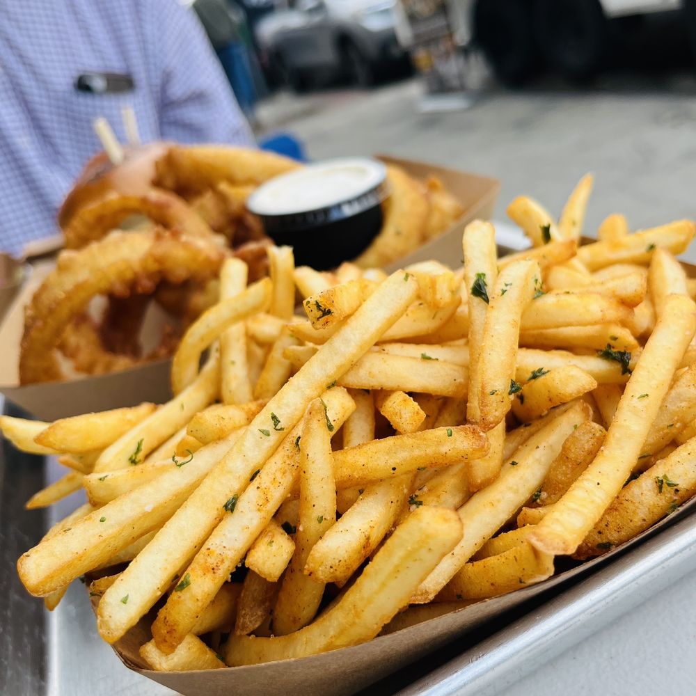 THE BEAST BURGER - Updated December 2025 - 65 Photos & 71 Reviews ...