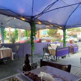 NARGIS CAFE - Updated May 2024 - 874 Photos & 789 Reviews - 1655 ...