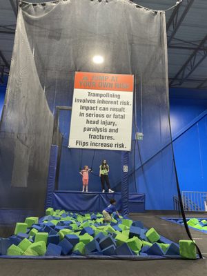 AIR RIDERZ TRAMPOLINE PARK - Updated December 2025 - 19 Photos - 250 ...