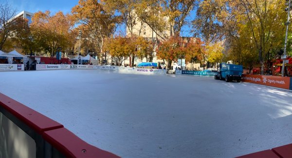 DOWNTOWN SACRAMENTO ICE RINK - Updated November 2024 - 224 Photos & 118 ...